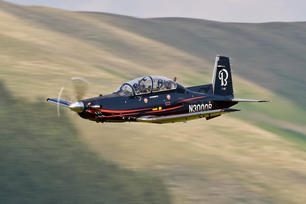 Air Force Awards Beechcraft $210 Million For T-6 Training Aircraft ...