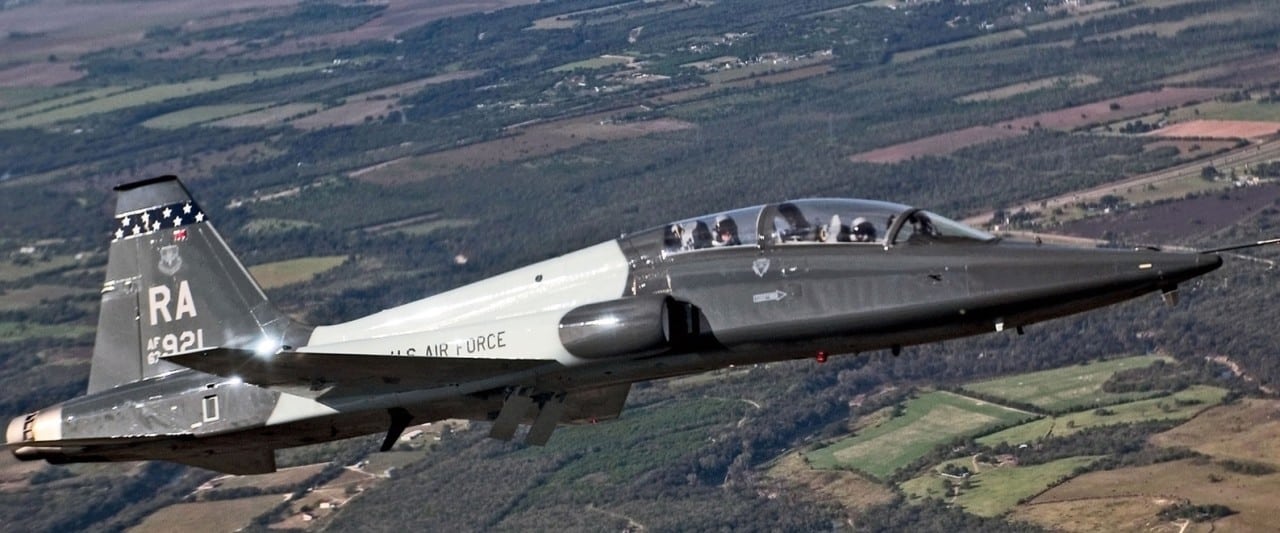 CAE USA Joins General Dynamics, Alenia Aermacchi Team For T-X Trainer ...