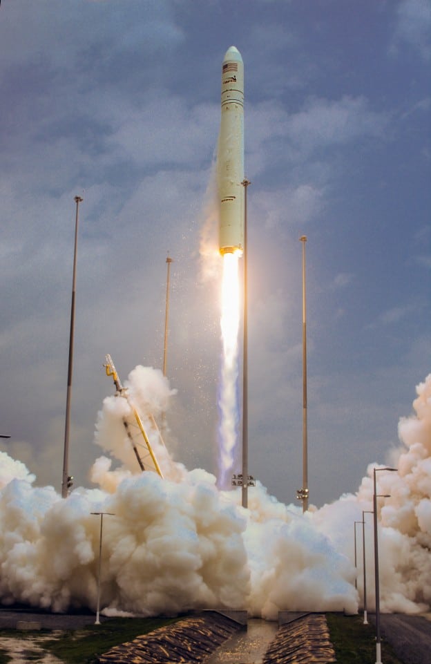 Orbital Successfully Launches Orb-2 Mission, NASA Issues CRS-2 Draft ...