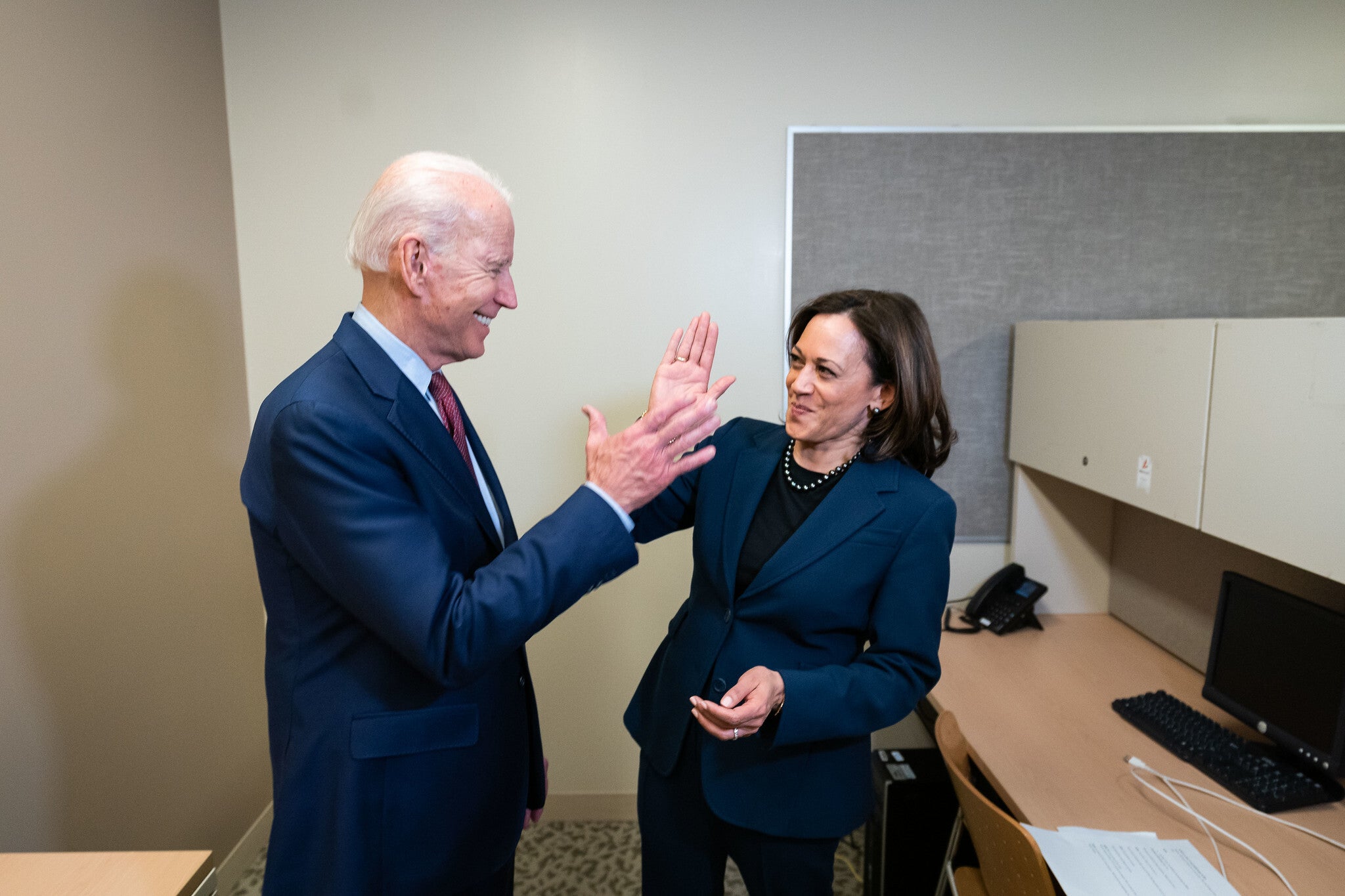 Dems 2020 Platform Doesn't Directly Endorse No First-Use of Nukes ...