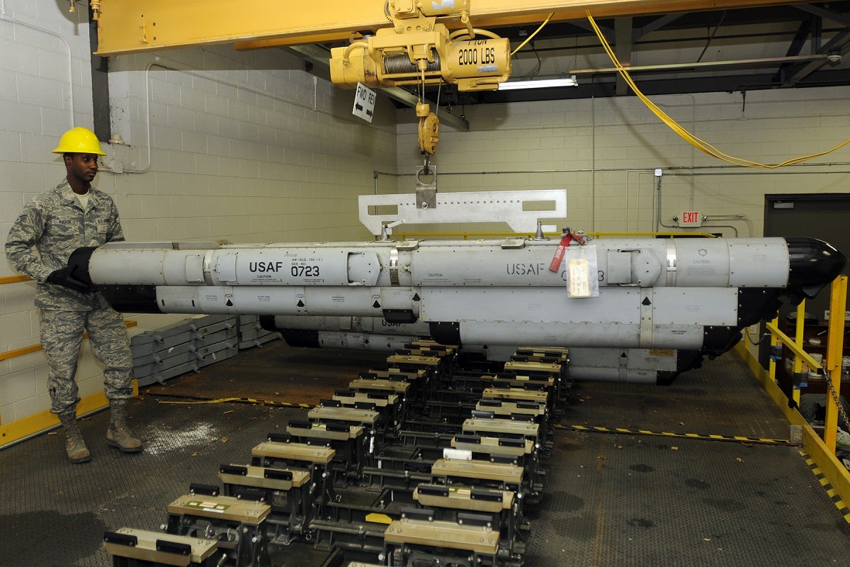 Air Force Finds Replacement Canisters for ECM Pod for F-16s in Korea ...