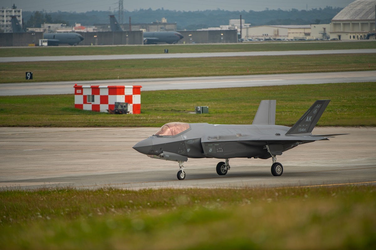 F-35As in Pacific Not Seeing Sustainment Problems, PACAF Commander Says ...