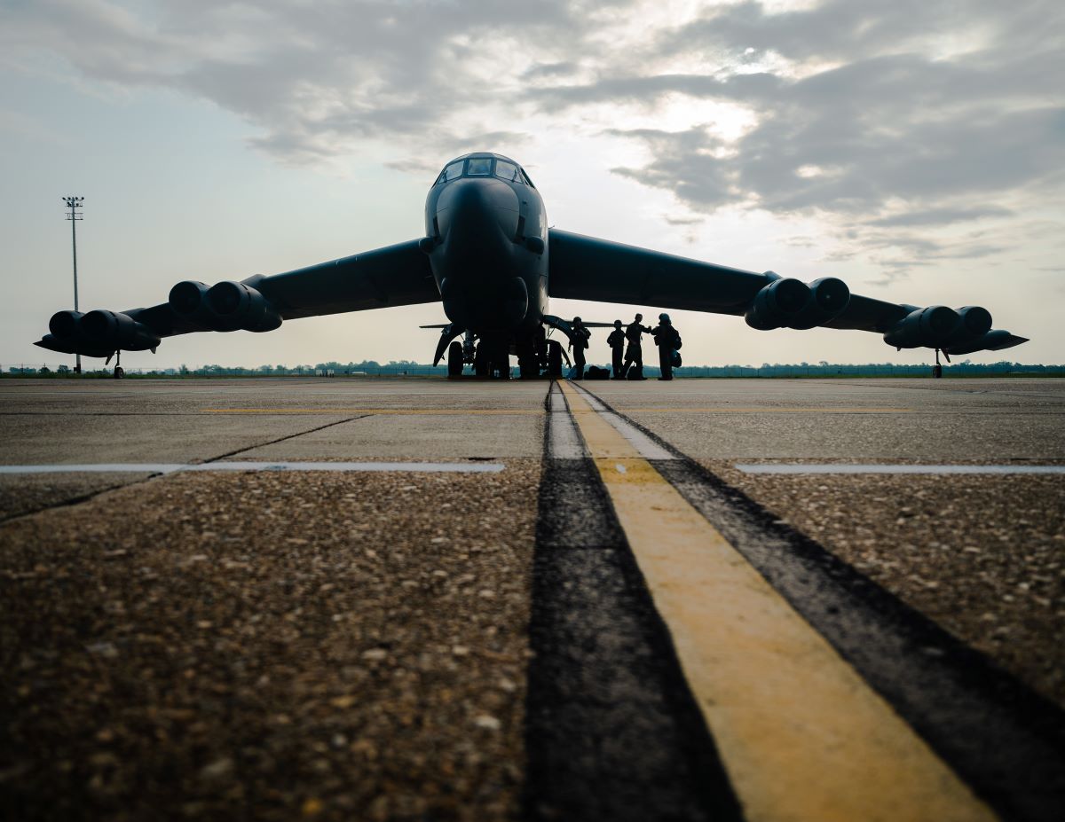 Raytheon Receives $625 Million Contract for Force Element Terminals for ...