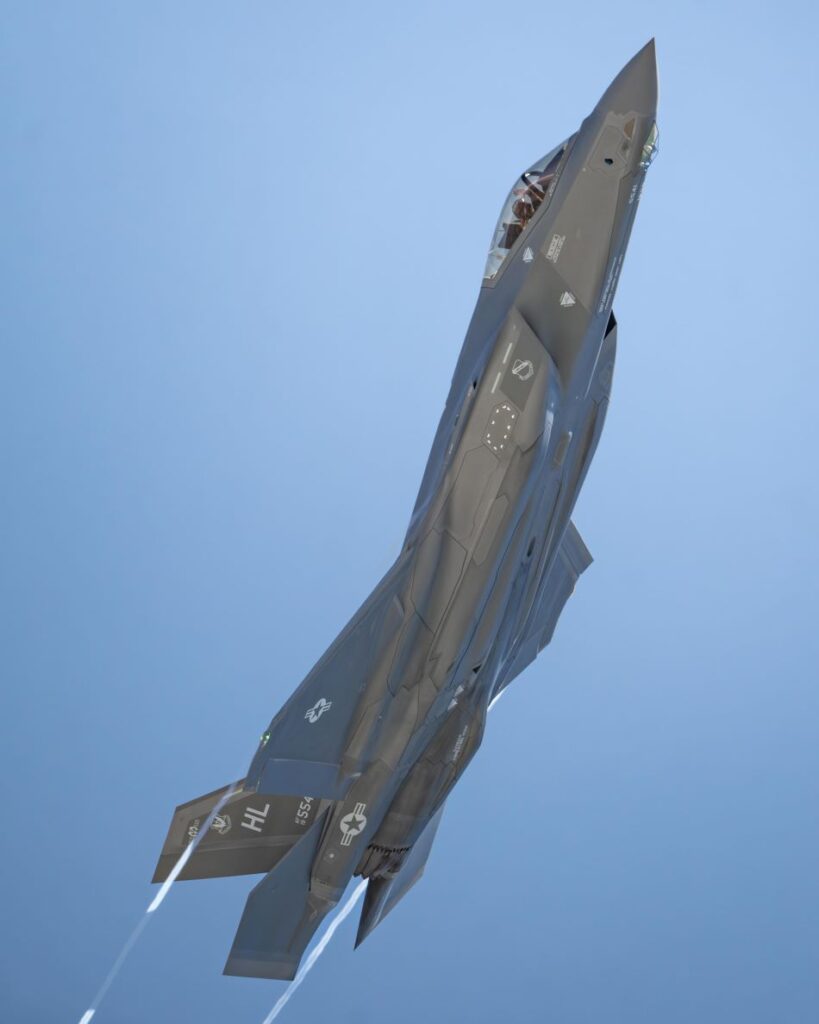 USAF Considers Engineering Support Contract for F-35 Radar and ...