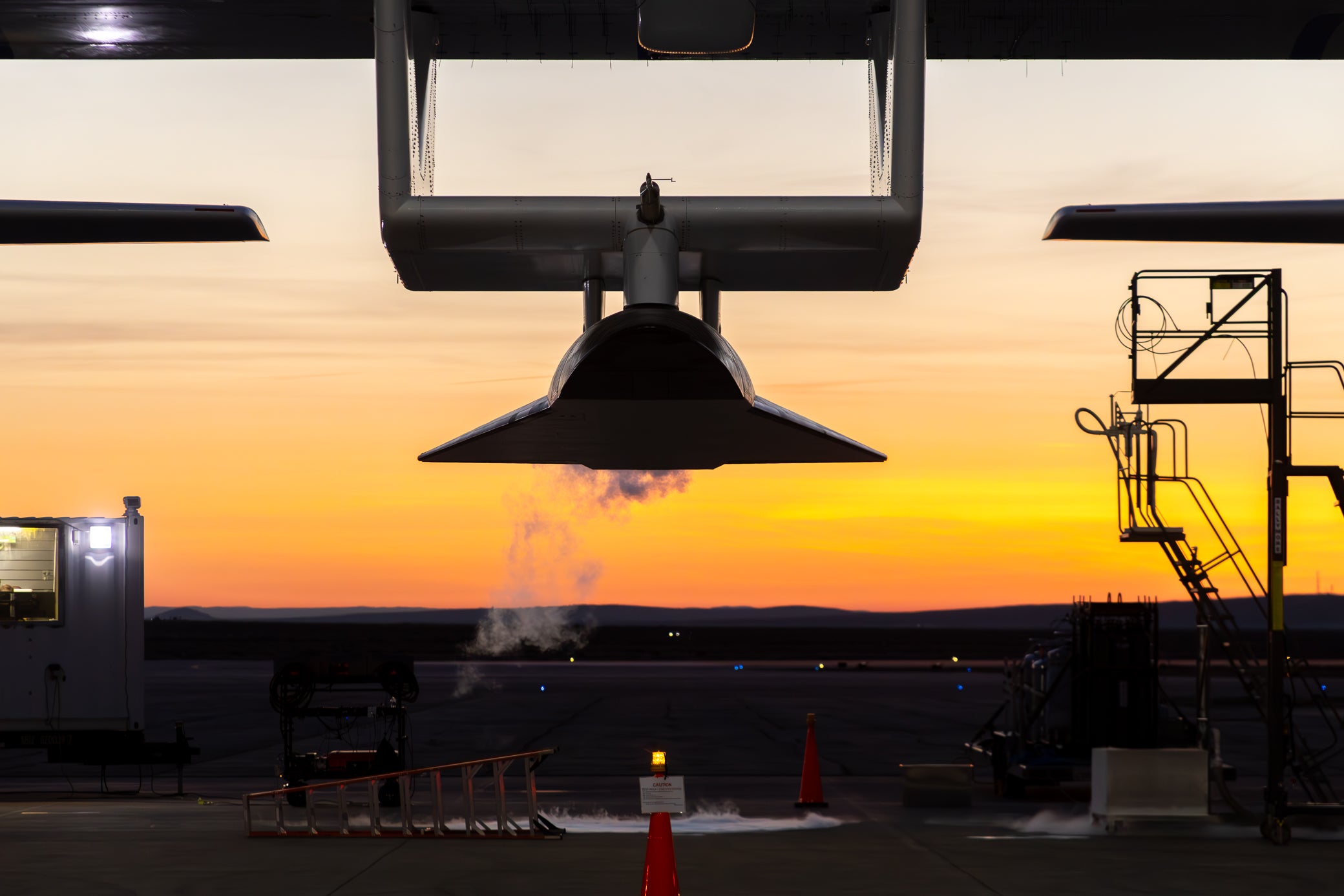 Stratolaunch, With Ursa Major’s Hadley Engine, Completes First Powered ...