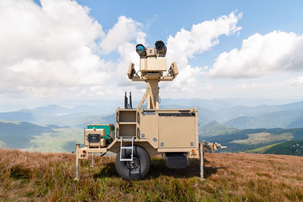 Teledyne, Leonardo DRS Unveil Counter-UAS Solutions - Defense Daily