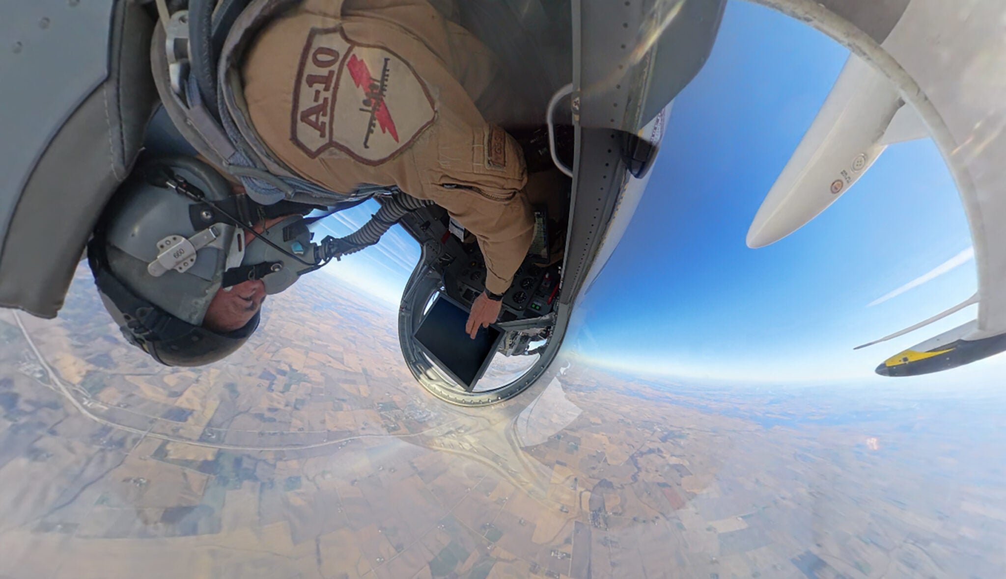 Skunk Works Partnership Demonstrates Airborne Battle Management With AI ...