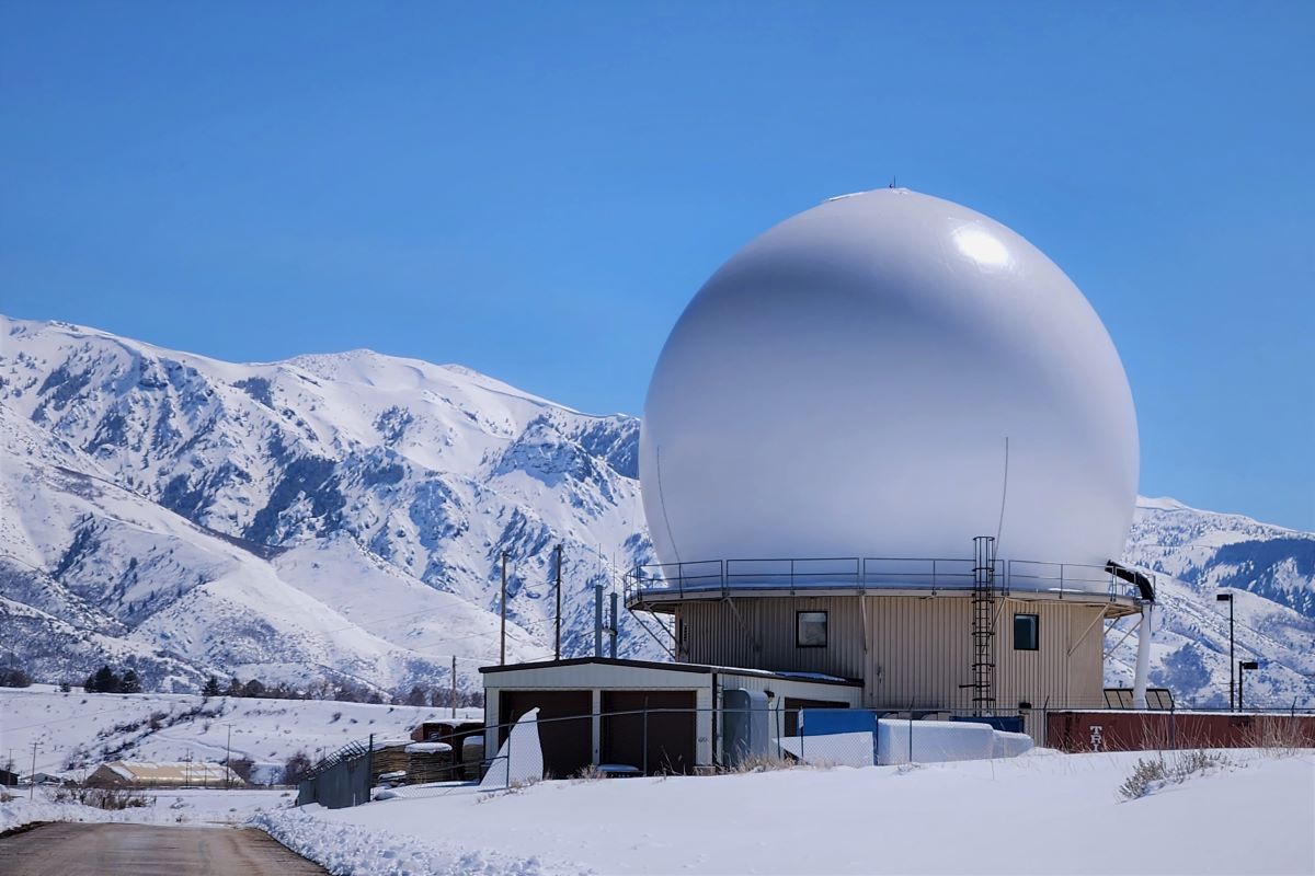 FPS-117 Radomes for North Warning System 'Experiencing Serious Panel ...