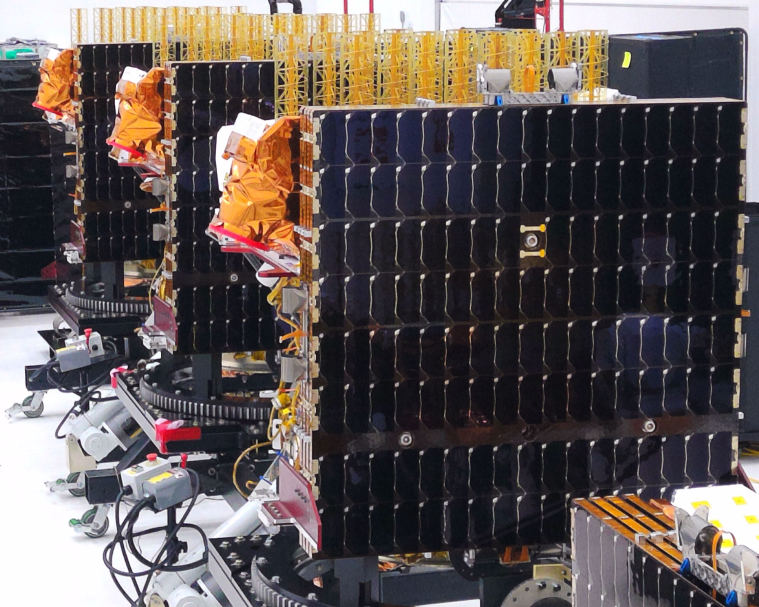 York Delivers Second Production Lot Of Tranche 1 Transport Satellites ...